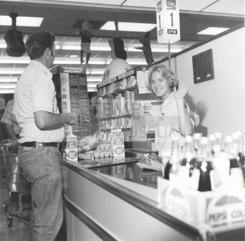 For Some, It's Still A 'Labor' Day. - Tempe Daily News, September 5 ...